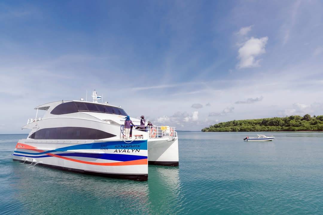 Koh Chang To Bangkok (10:00 - 17:30) with Boonsiri High Speed Catamaran ...